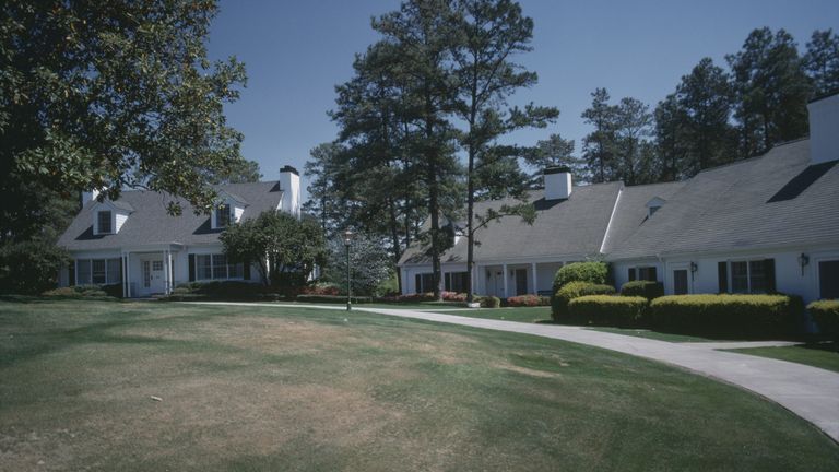 Who stays at the Cabins around Augusta National? | Golf Monthly