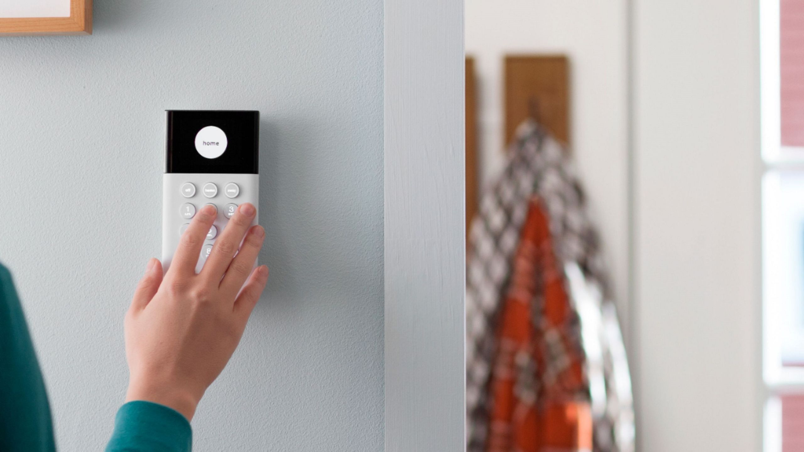 Simplisafe Alarm System review: an excellent set of products with a ...