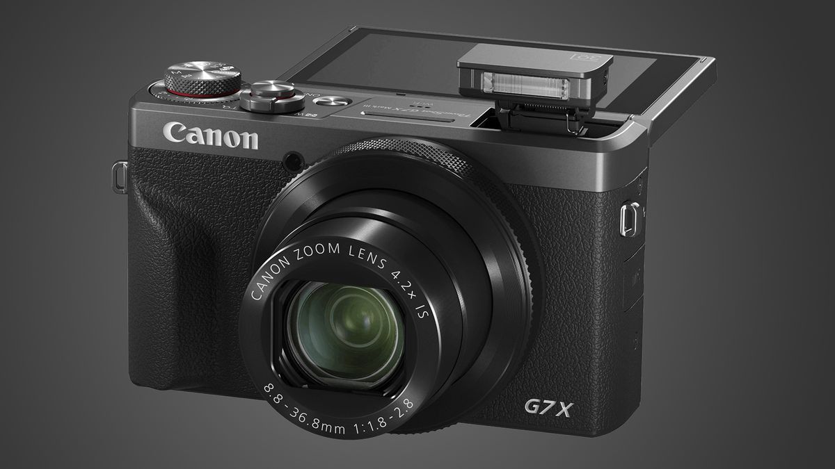 The compact camera so trendy that Canon can’t keep it in stock just got ...