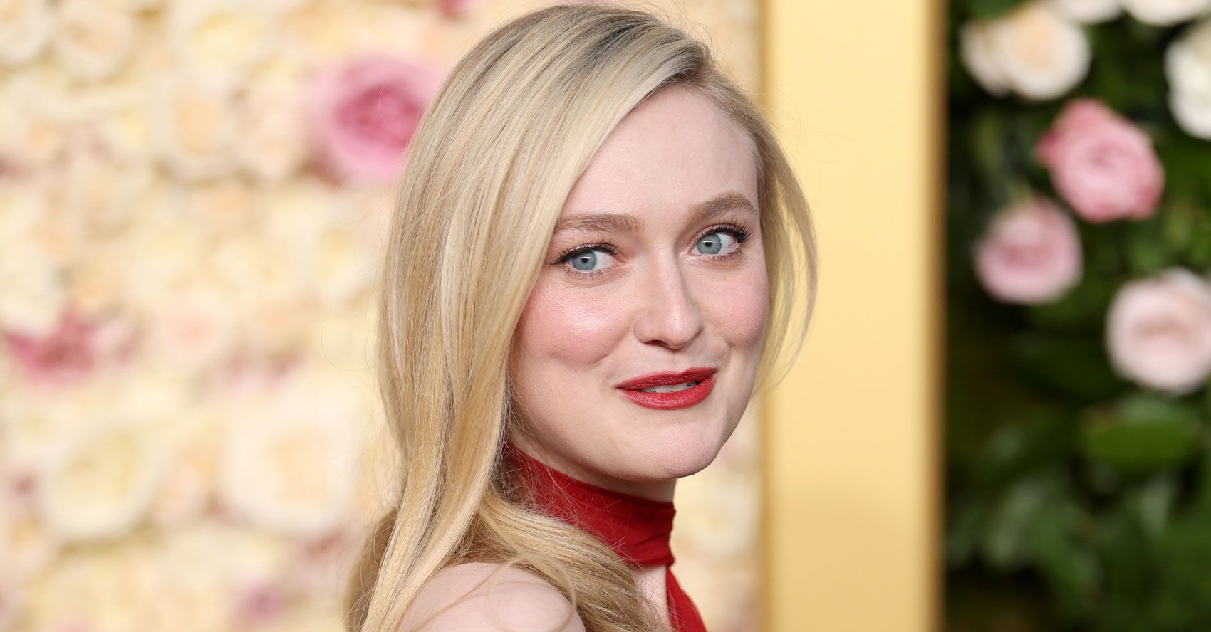 Dakota Fanning Styled a Bag by The Row Like Princess Diana | Who What Wear