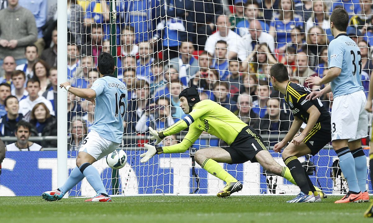 Stats Zone Premier League Goalkeeper of the Year | FourFourTwo