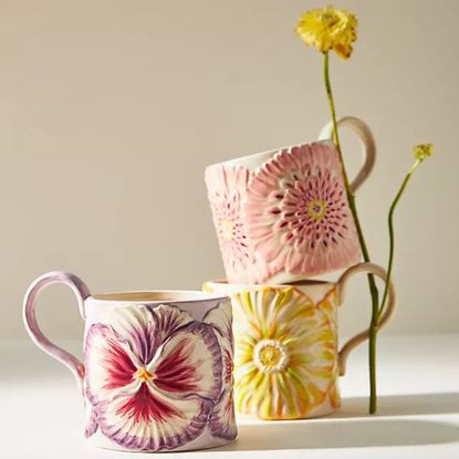 Floral decor buys to make you and your apartment feel ready for spring ...