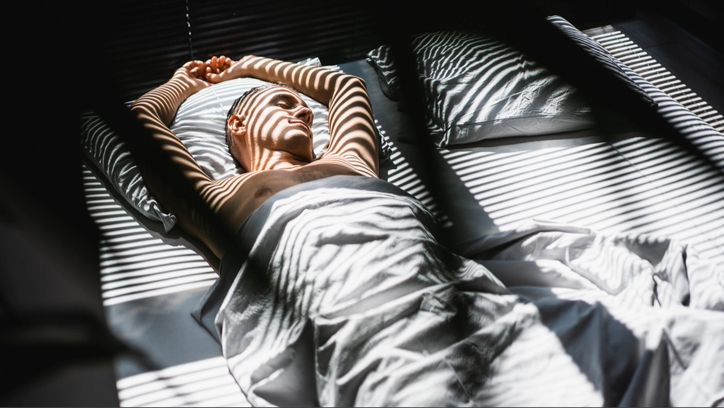 More than 55% of people hit the snooze button daily — here's how it ...