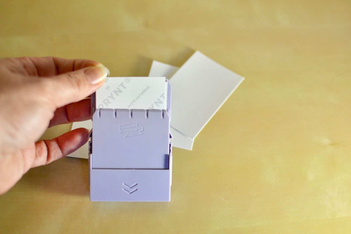 Prynt Pocket review: It's Harry Potter style photo printing — seriously ...