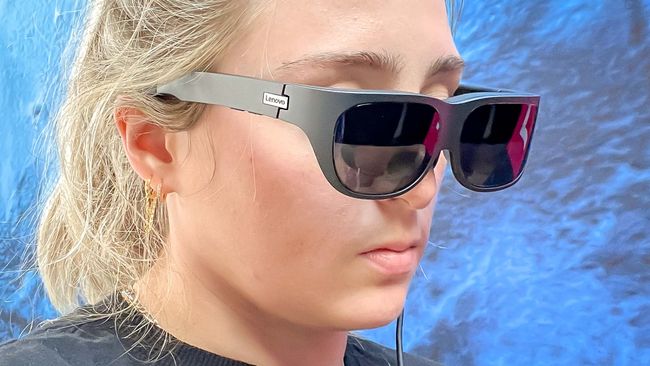 I Just Tried Lenovos New Smart Display Glasses — Is This The Future Toms Guide