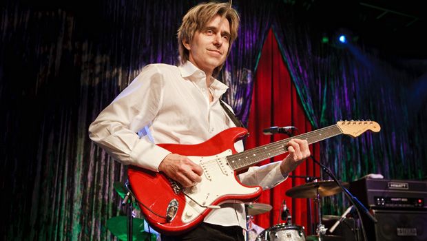 Interview: Eric Johnson Discusses Upcoming 'Evening With' Tour, Gear ...