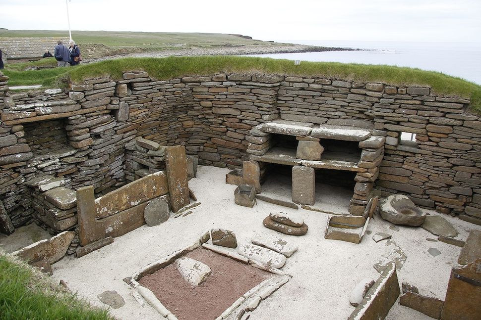 Photos: 5,000-Year-Old Neolithic Figurine | Live Science