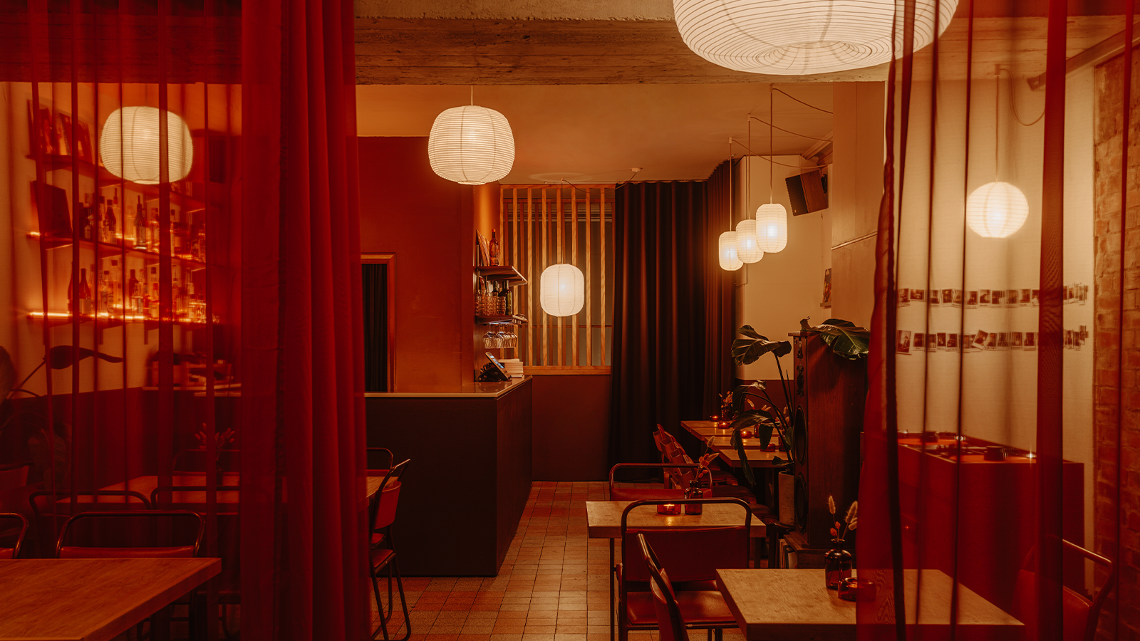 Step inside this secret London listening bar inspired by David Lynch ...
