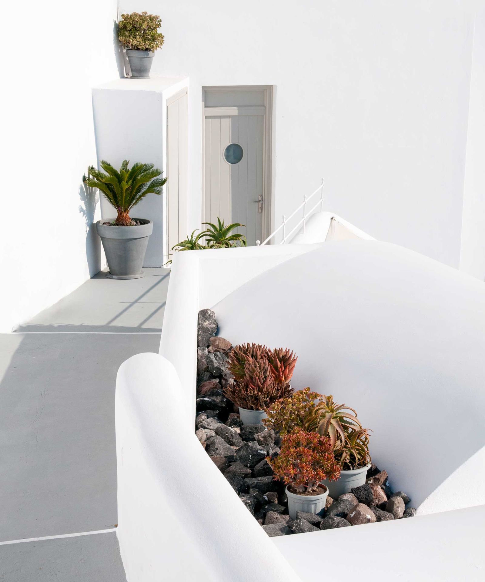 Greek garden ideas: 14 layout, planting and styling tips to create a ...