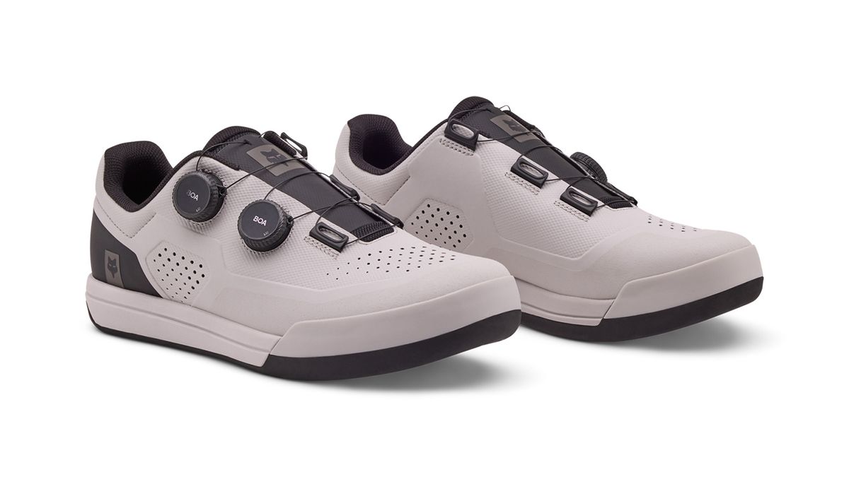 Is Fox Racing's new Union Boa shoe one of the lightest flat MTB shoes ...