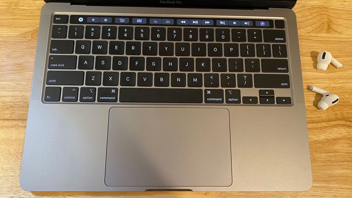 Apple MacBook Pro (13-inch, 2020) Review: Standard Bearer | Tom's Hardware