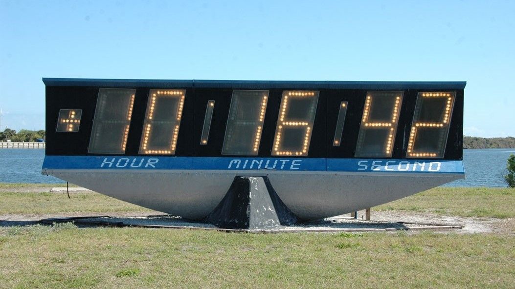 Watches & Wonders 2024: The solar eclipse puts Moon time in the ...