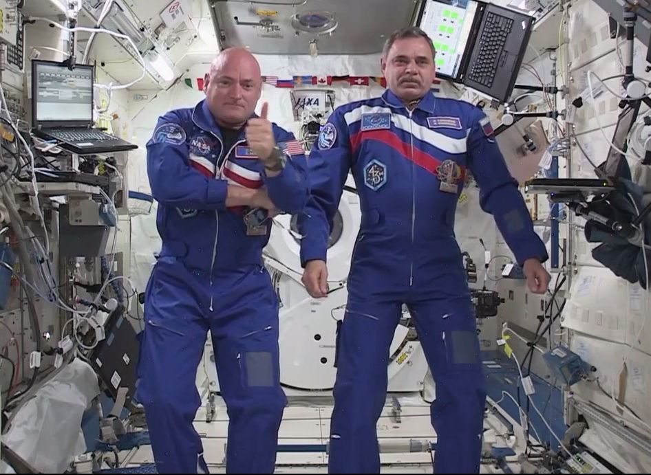 NASA Astronaut Already Feels at Home in Space as 1-Year Journey Begins ...