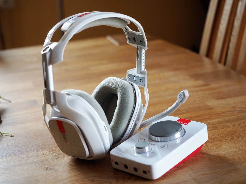 Astro A40 TR with MixAmp review: Elevate your audio game on Xbox and PC ...