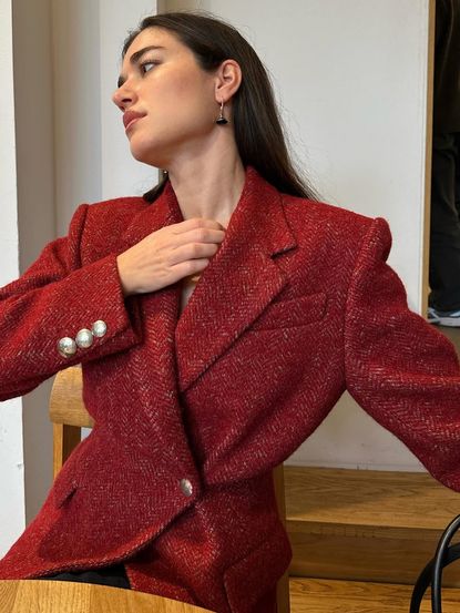 How People in London, Milan, and CPH Are Wearing Onyx Jewelry | Who ...