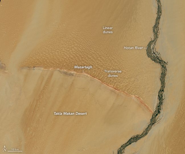Where the ridge meets the river photo of the day for Oct. 16, 2025 | Space