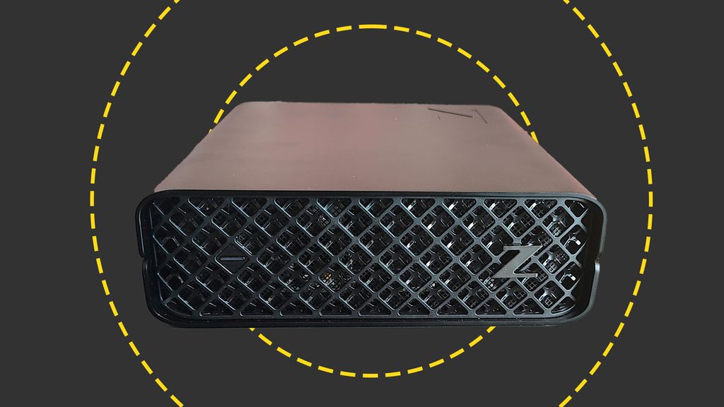 Laptops vs desktops: Which one is better for the office? | IT Pro