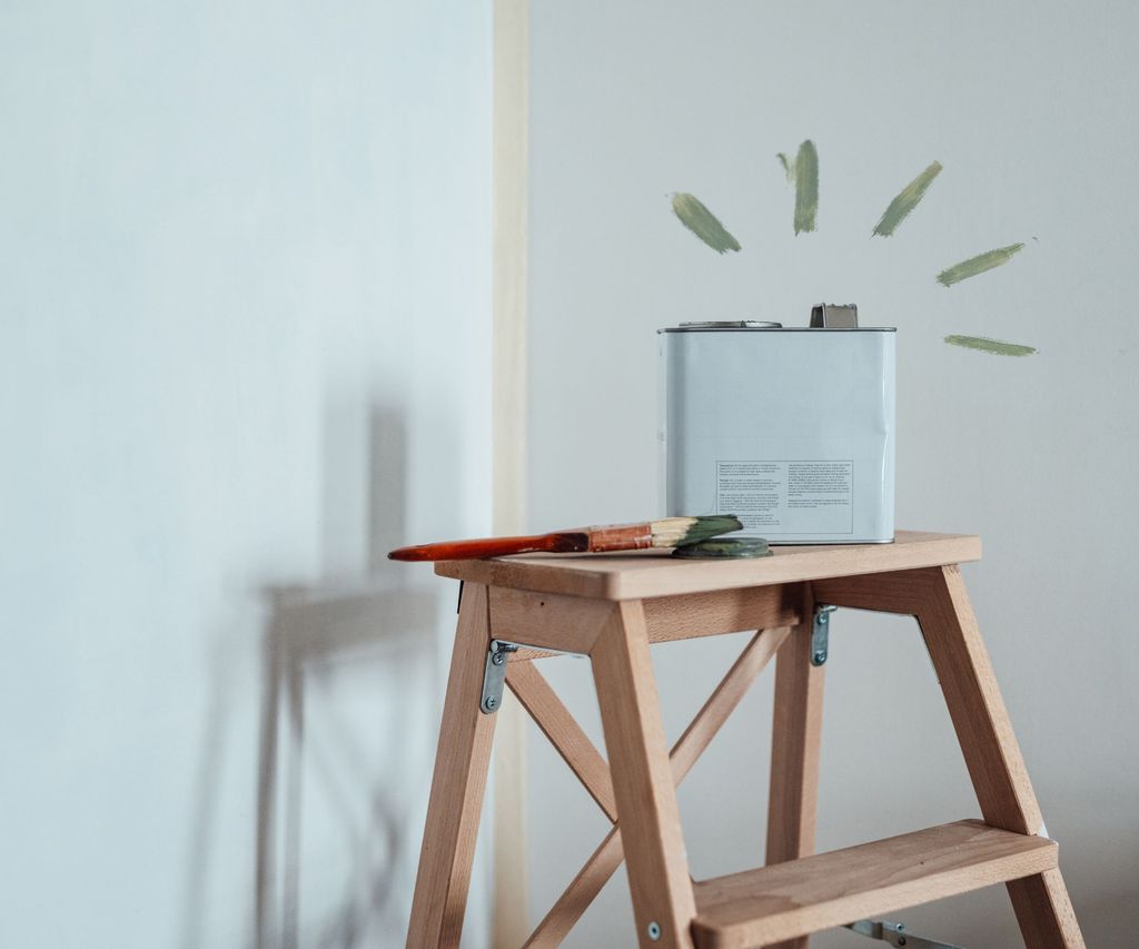 How to paint over watermarks: Painting professionals explain | Homes ...