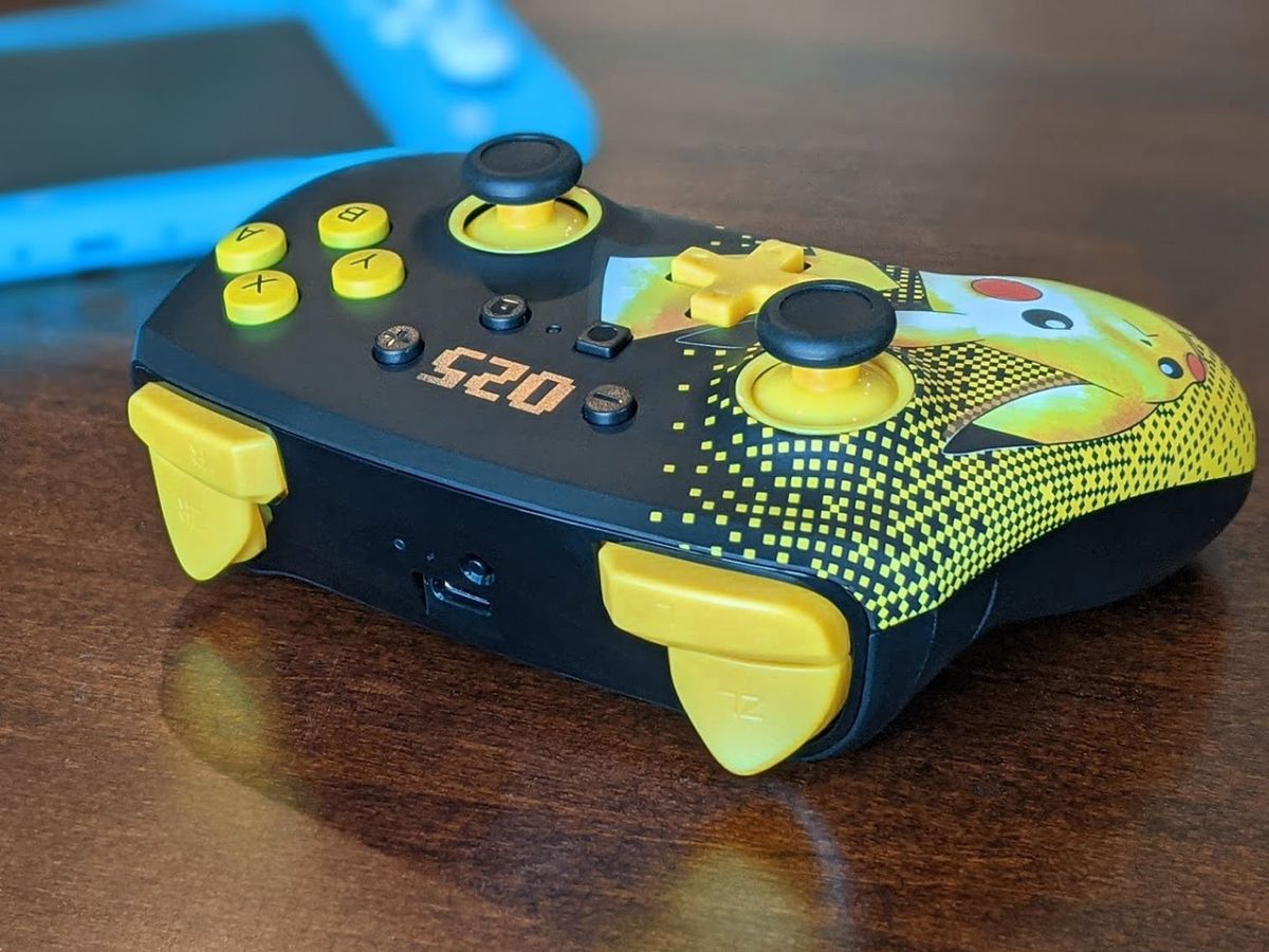 PowerA Pikachu 025 Wireless controller and case: Perfect Pokémon ...