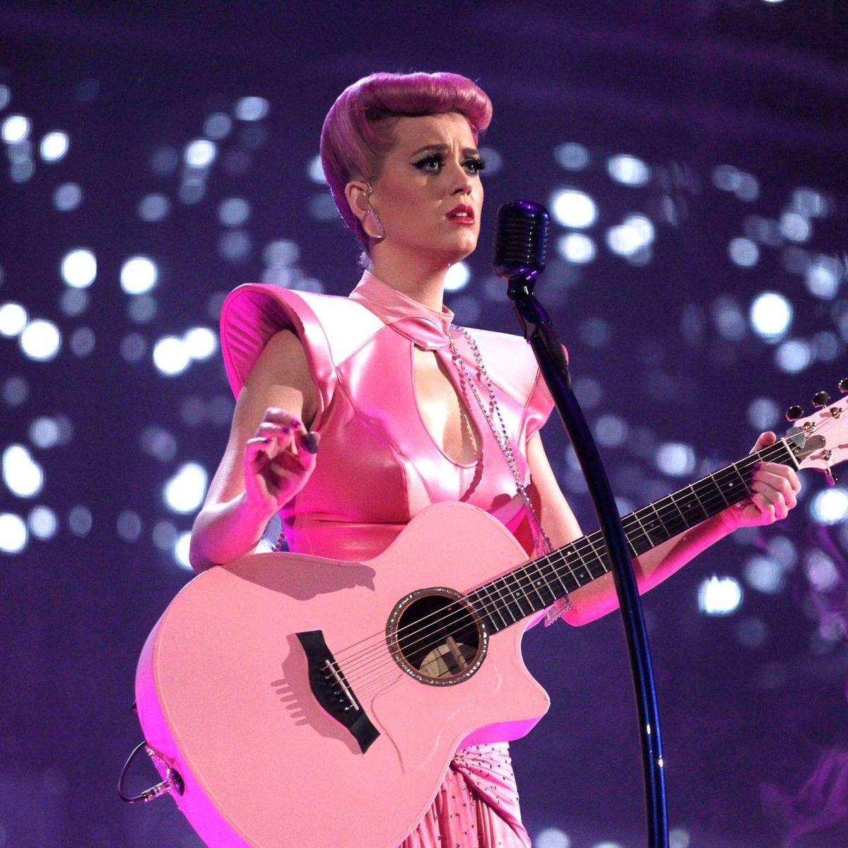 Katy Perry Grammys - Grammys Performances | Marie Claire