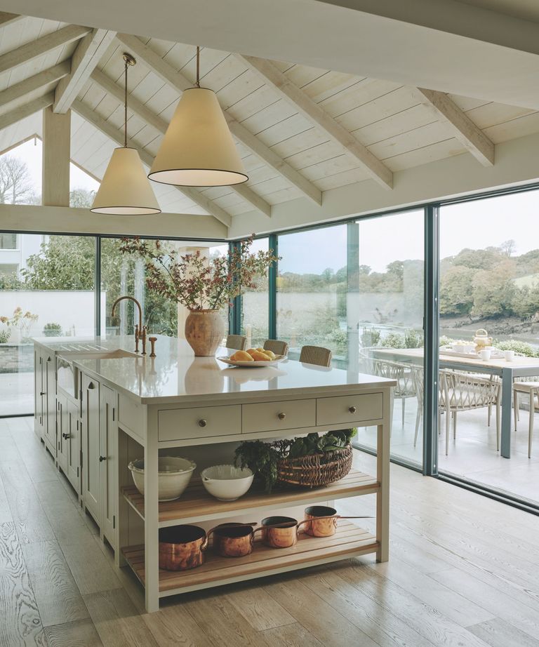 25 kitchen lighting ideas to set the scene for cooking, eating and ...