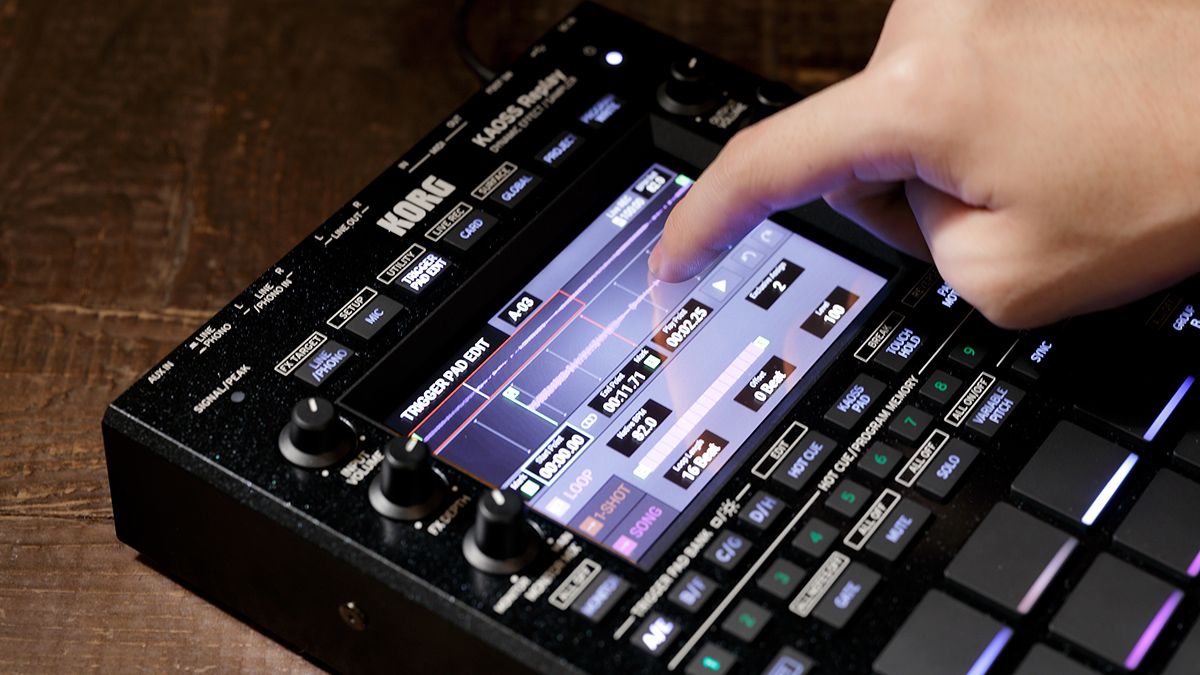 Korg’s Kaoss Replay takes the classic XY effects pad and marries it to ...