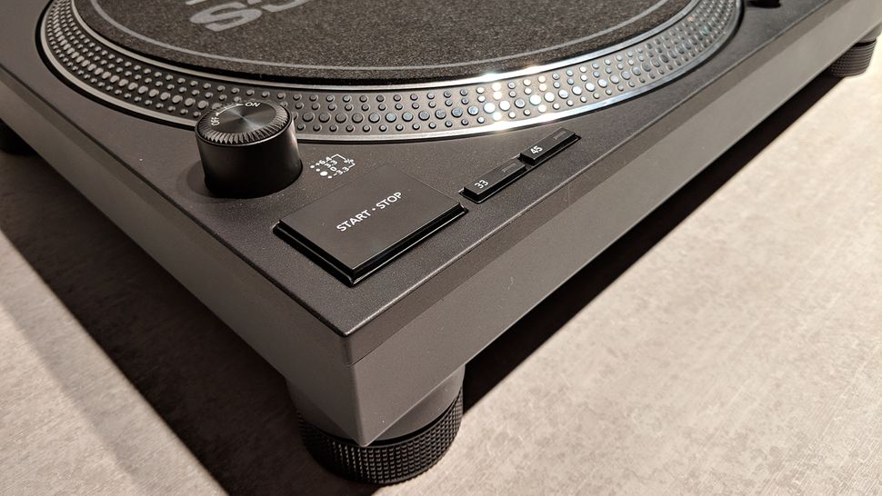 Technics SL-1200/SL-1210 MK7 hands-on review | What Hi-Fi?