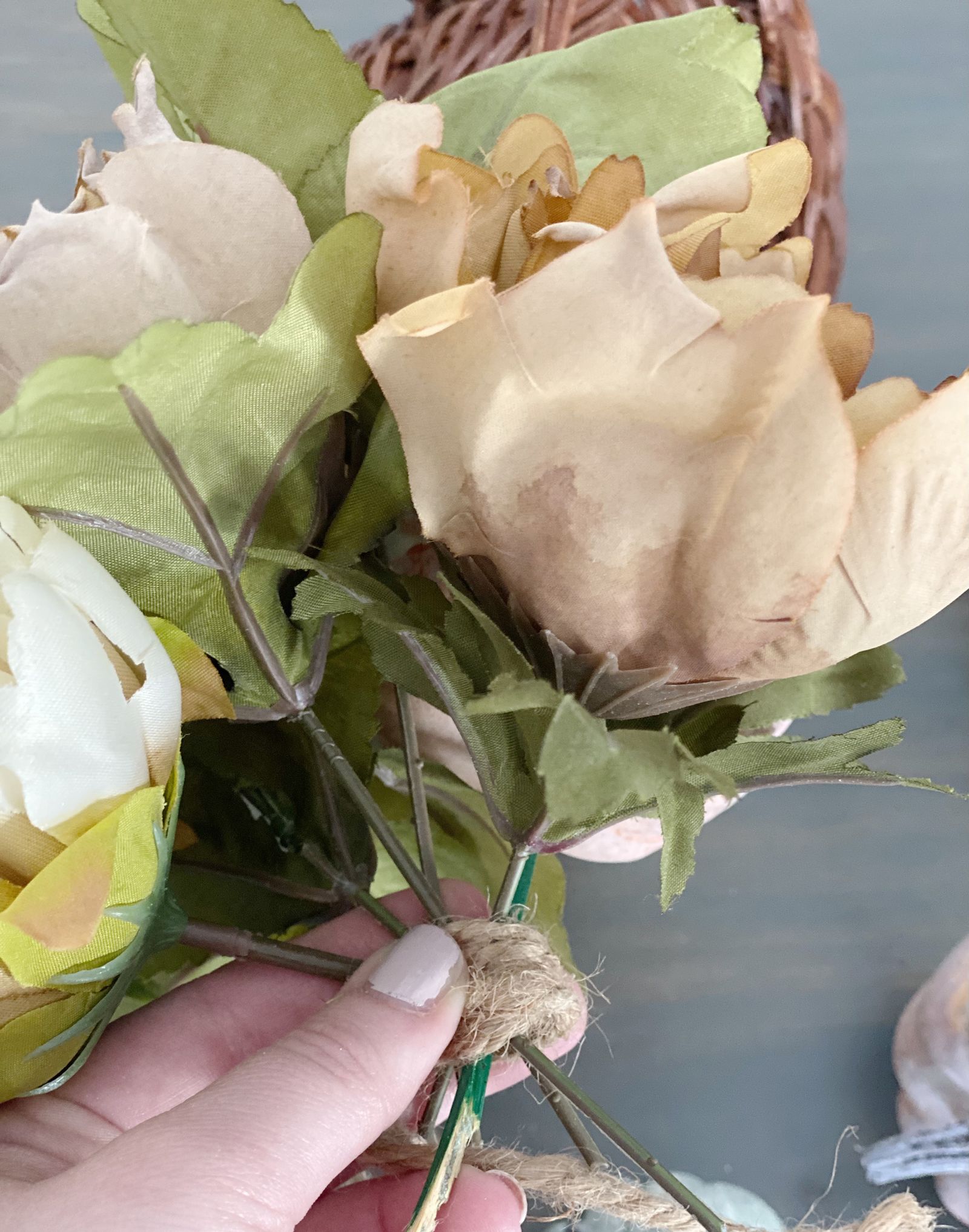 How to make a Cornucopia centerpiece for Thanksgiving | Real Homes