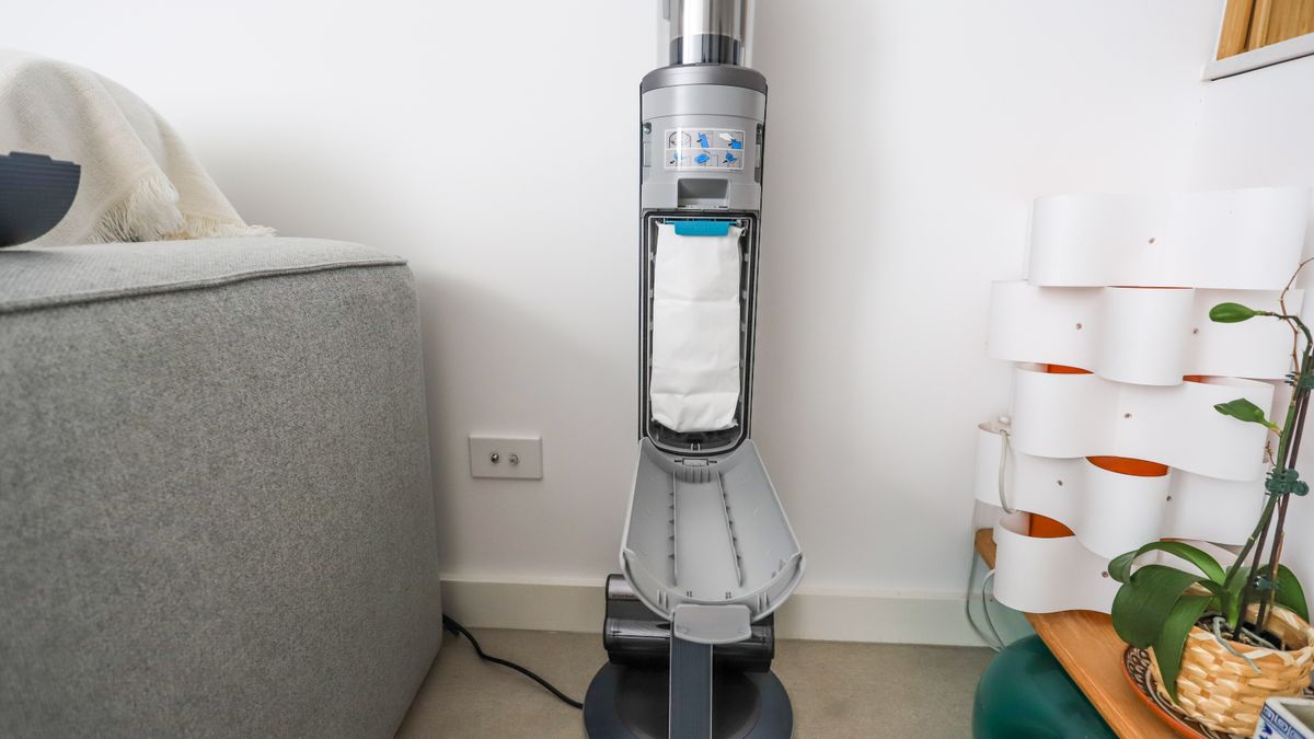 Samsung Bespoke Jet vacuum cleaner review | TechRadar