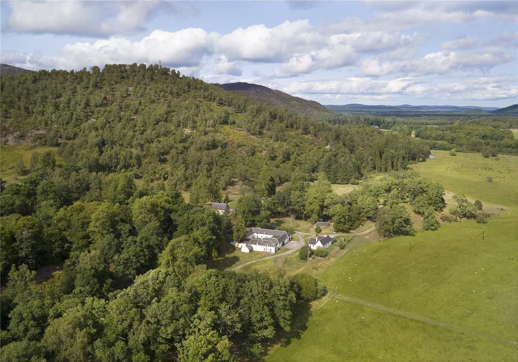 The estate of 'the beautiful Duchess of Gordon', a Highland gem of ...