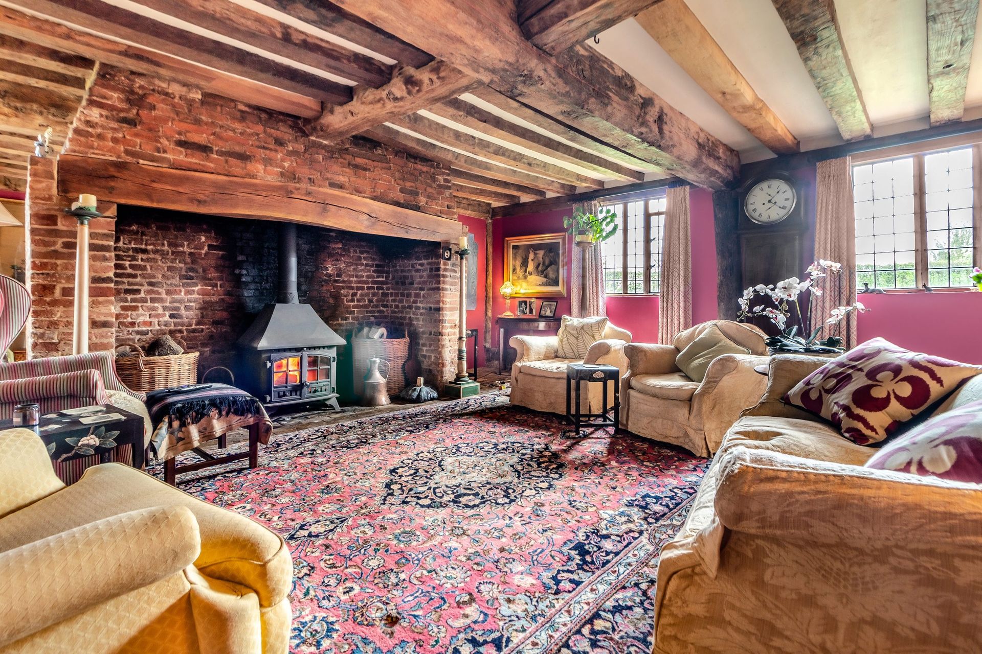 A true ‘all-rounder’ home, with Grade II-listed farmhouse and annexe ...