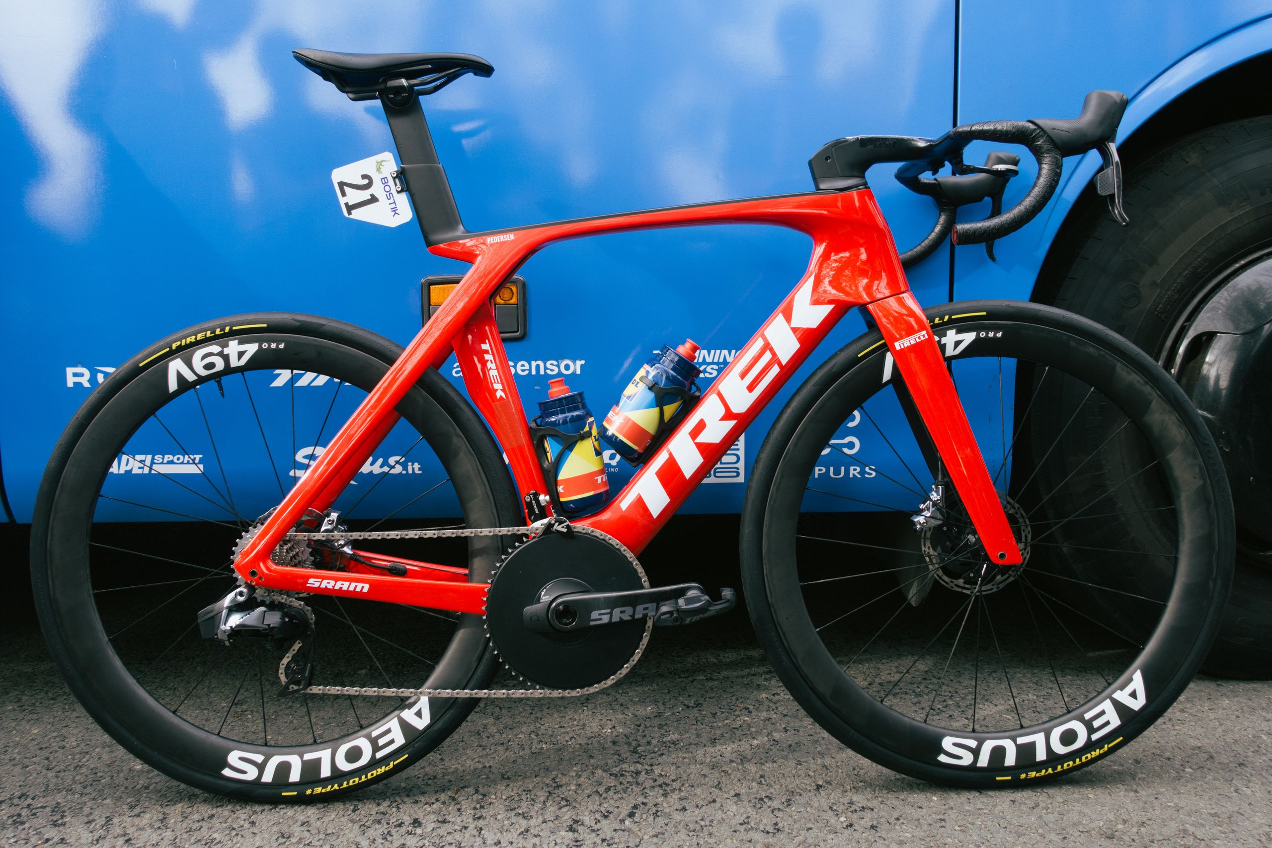 Men's Paris-Roubaix tech gallery: Gravel bikes, prototypes, and one ...