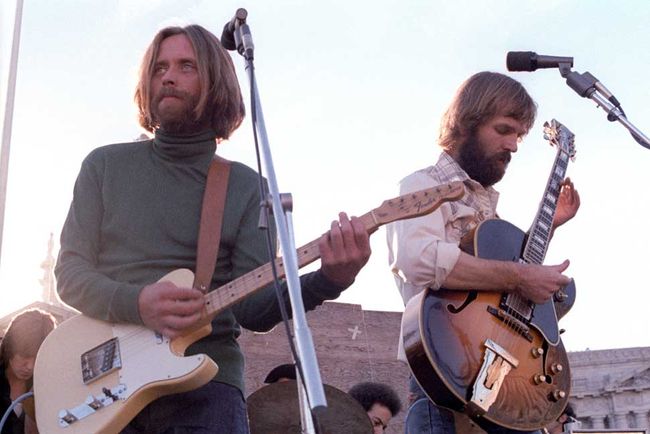 The story of Moby Grape: chaos and courtrooms, acid and white witches ...