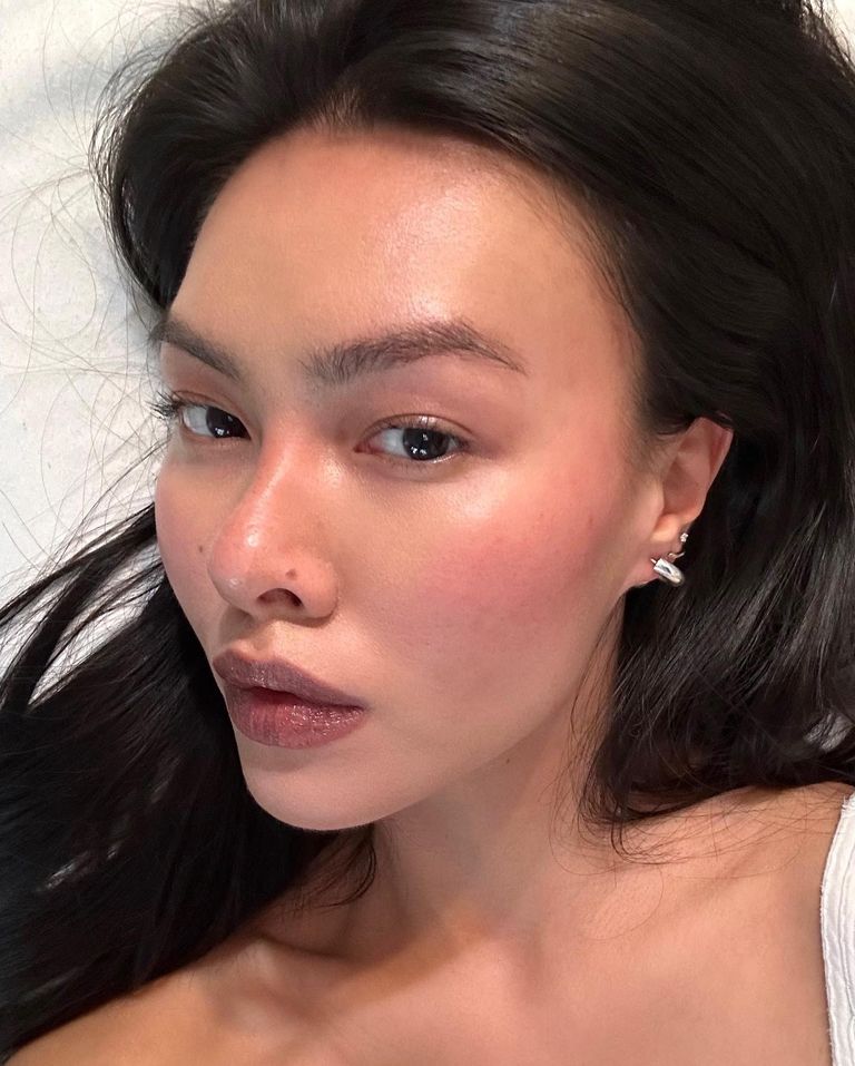 How to Apply Self-Tanner in 8 Easy Steps, Plus Pro Tips | Who What Wear