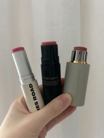7 of the Best Blusher Sticks, as Reviewed by a Beauty Editor | Who What ...