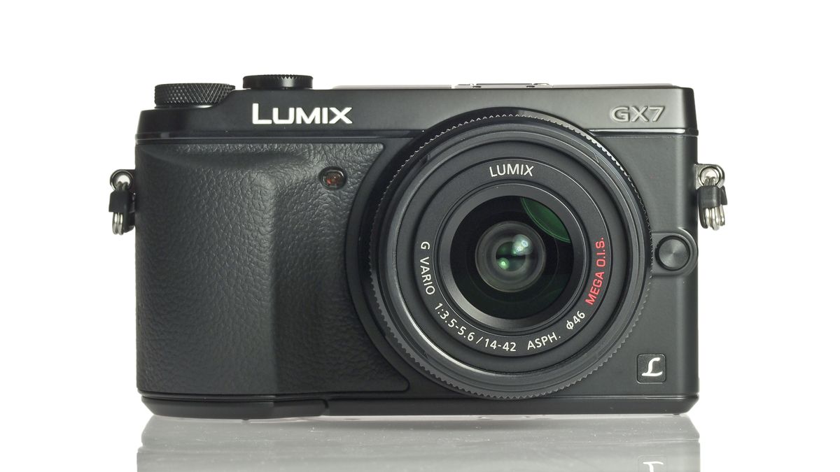Build quality and handling - Panasonic GX7 review - Page 2 | TechRadar