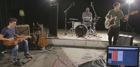 Your first session recording in a studio: 6 essential tips for success ...