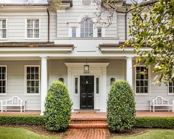 This traditional home in California has been given a modern update ...