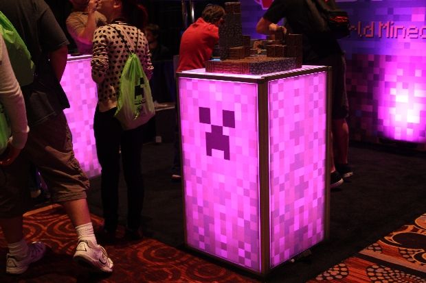 MineCon 2011 Photo Gallery - Updated!: Page 7 - Page 7 | GamesRadar+