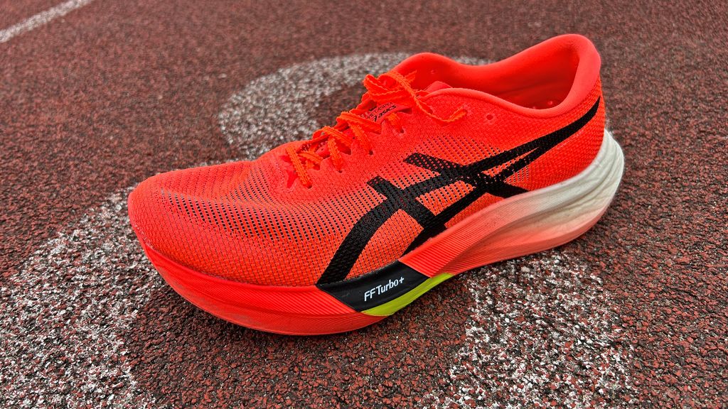 Best Carbon Plate Running Shoes | Coach