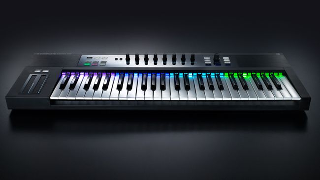 Native Instruments unveils Komplete Kontrol S-Series controller ...