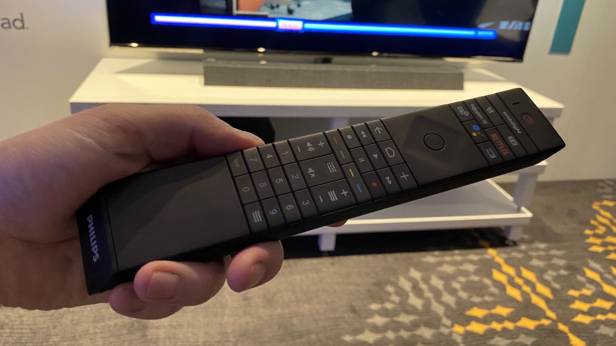 Hands on: Philips 9435 review | What Hi-Fi?
