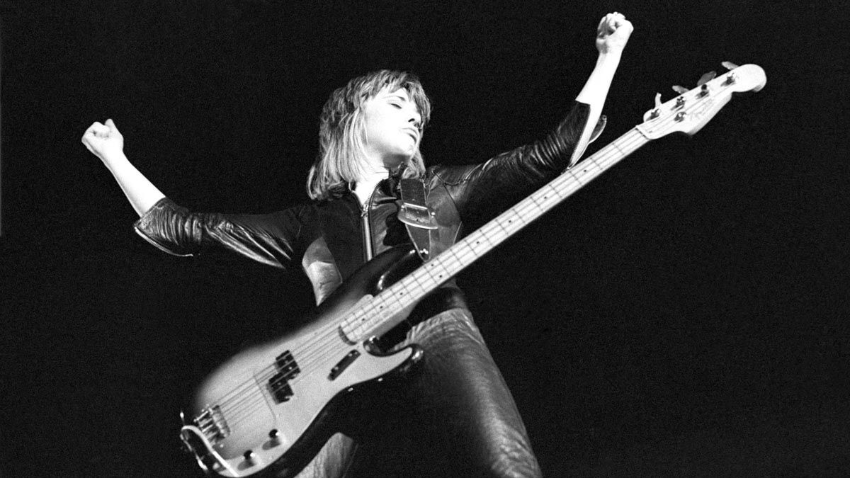 Suzi Quatro: ”I grew up in Detroit, so I was weaned on James Jamerson ...