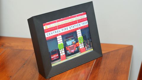 How to buy a digital photo frame: the six key things to look for ...