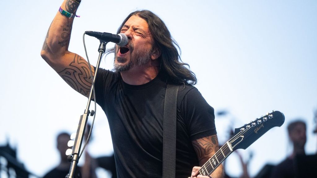 How Dave Grohl found his “lucky guitar” in Foo Fighters | Guitar World
