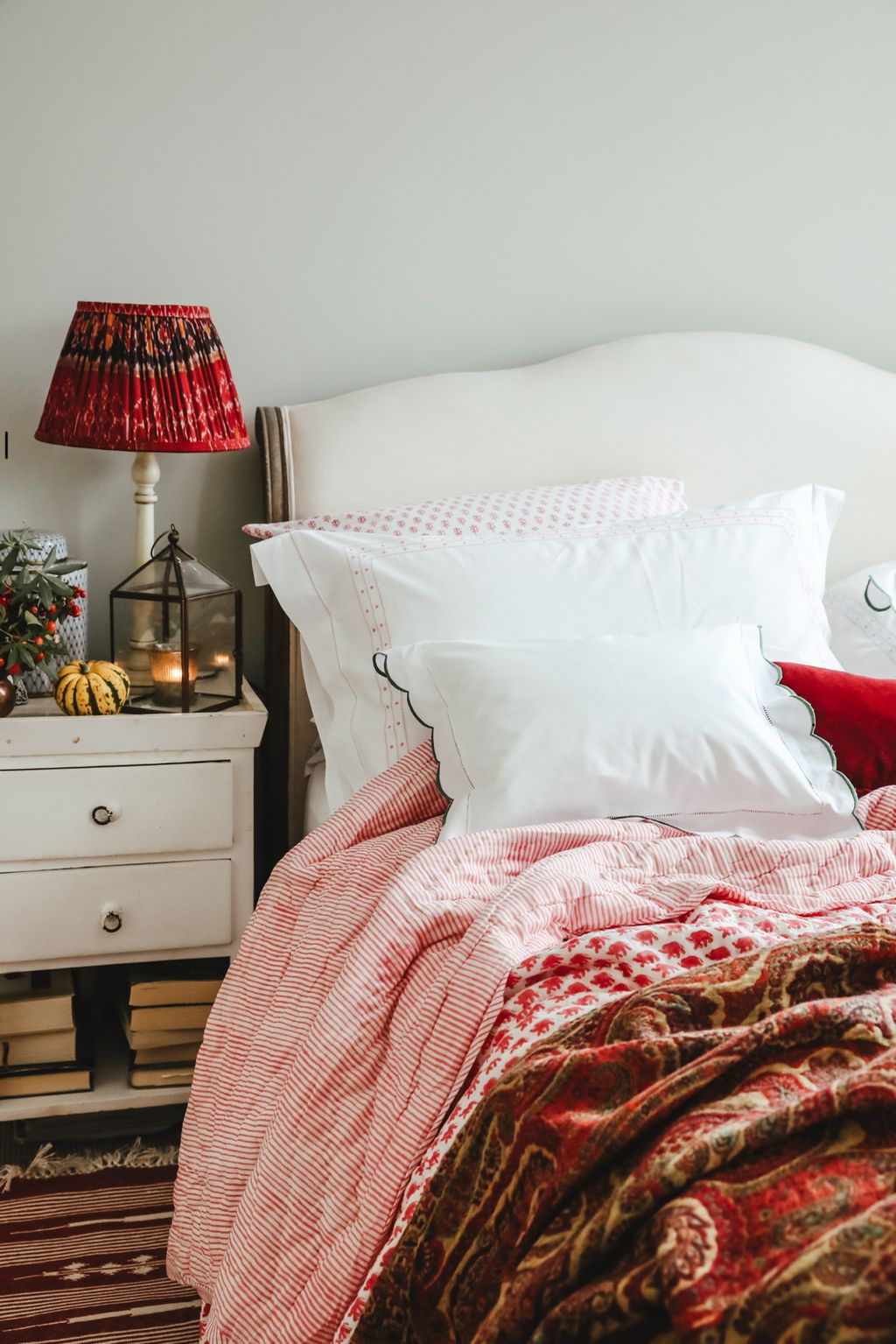 How to style a bed – 8 ways to make a bed like a hotel | Livingetc