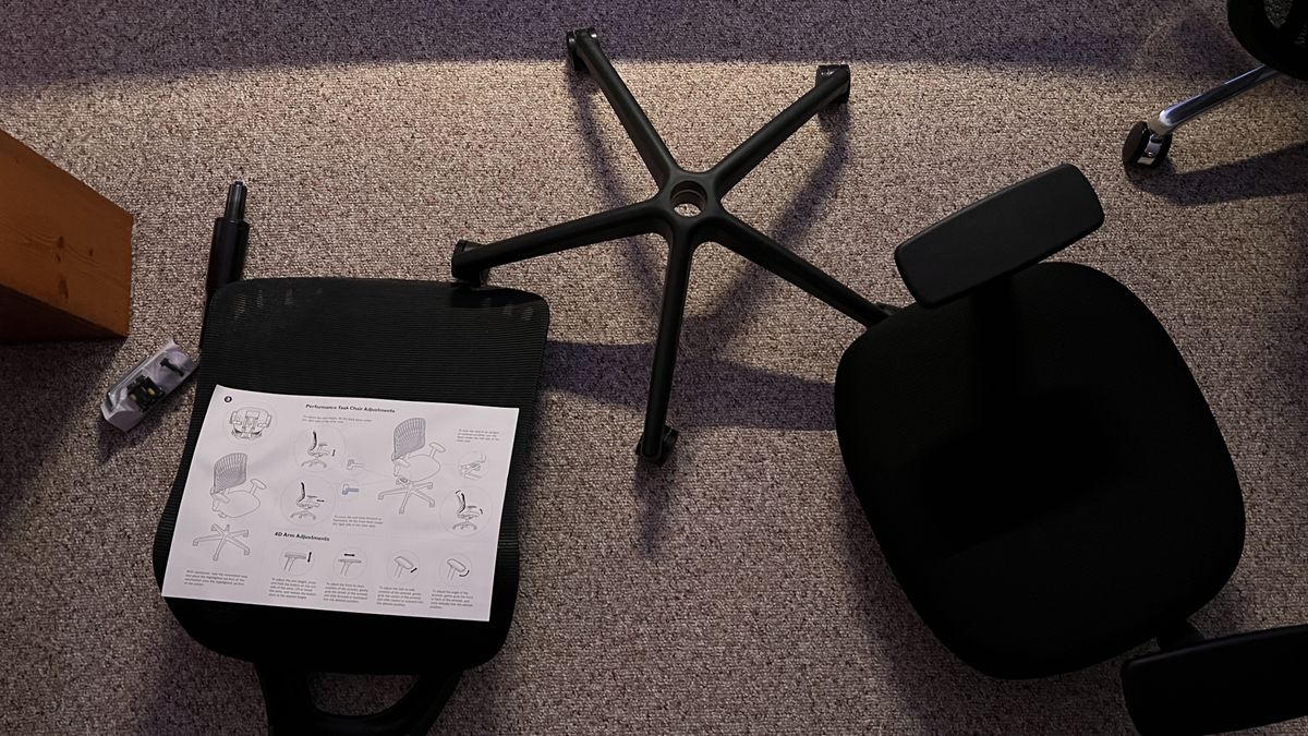 Vari Performance Task Chair Review | TechRadar