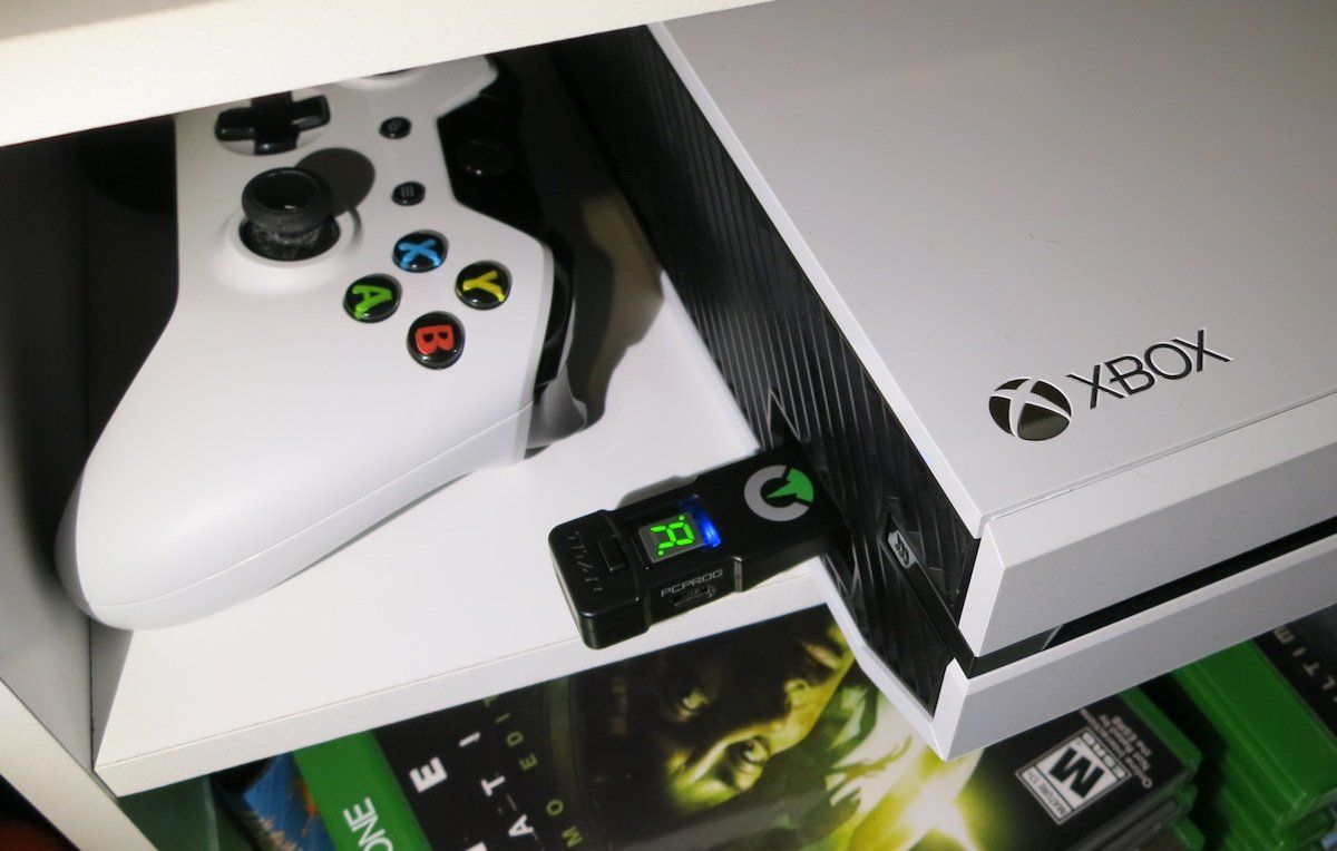 Titan One review: Play Xbox One with Playstation controllers and much ...