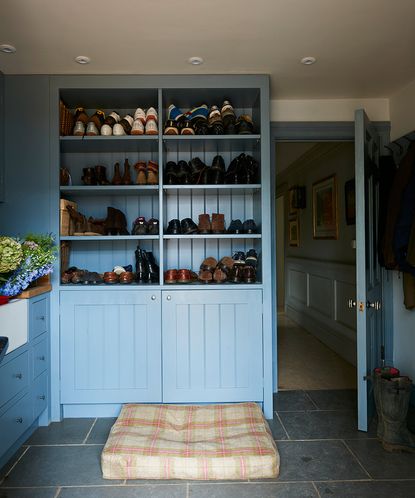 A spacious Victorian house in Wiltshire, fit for a large family | Homes ...