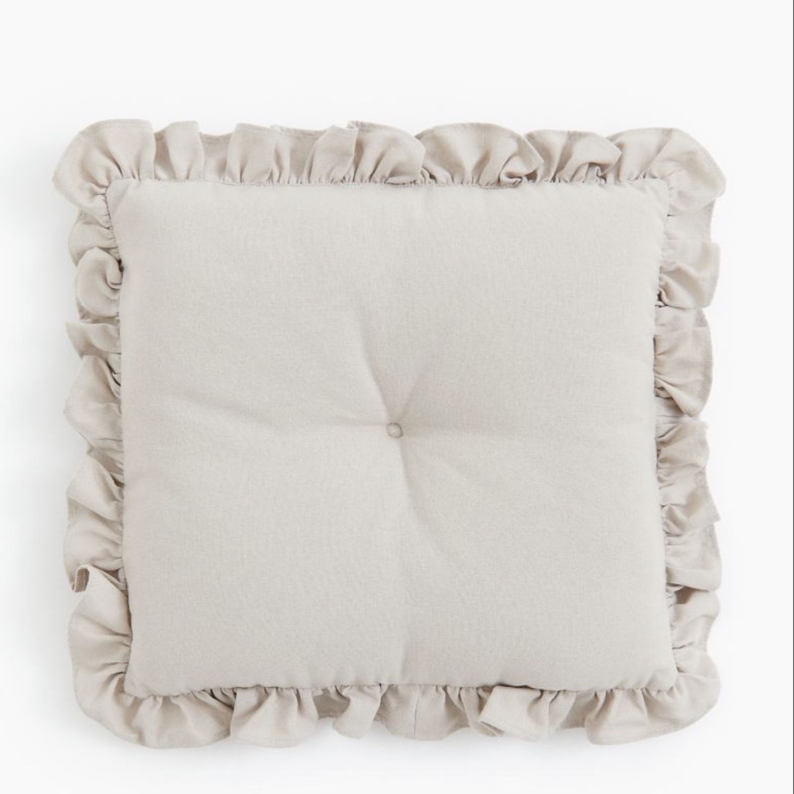 Best ruffled pillows: A style editor explores the trend | Homes and Gardens